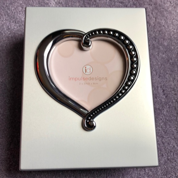impulsedesigns | Accents | Impulse Designs Photo Album | Poshmark